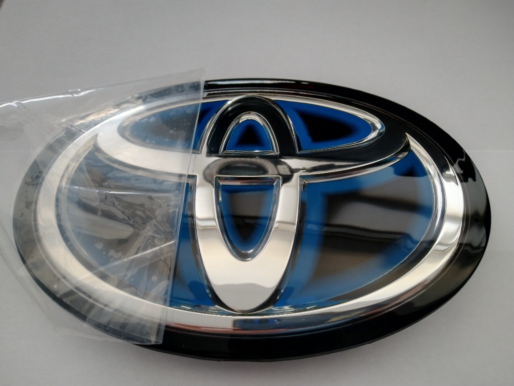 Emblemat Toyota Prius 5314142020 5314147030 | Warszawa | Ogłoszenie na ...