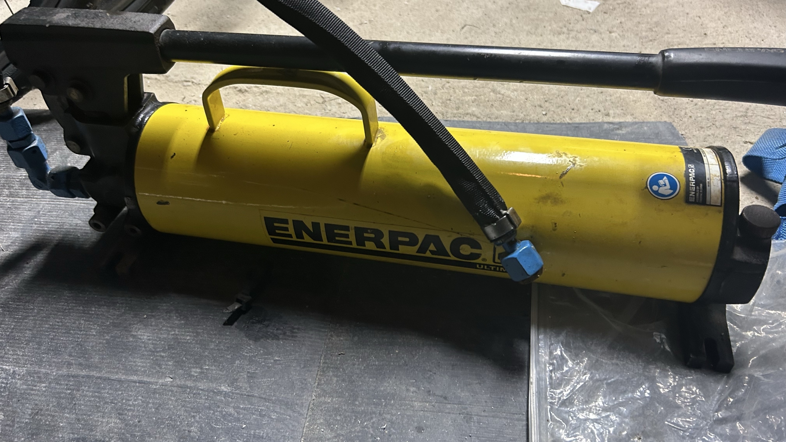 Ręczna pompa hydrauliczna ENERPAC | Żabice | Kup teraz na Allegro Lokalnie