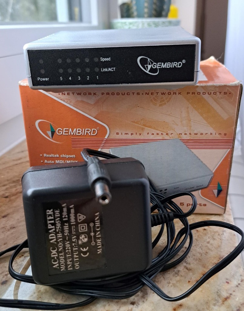 Switch Gembird NS-5P zasilacz 7,5V 1A do drukarka | Zalasowa | Kup ...