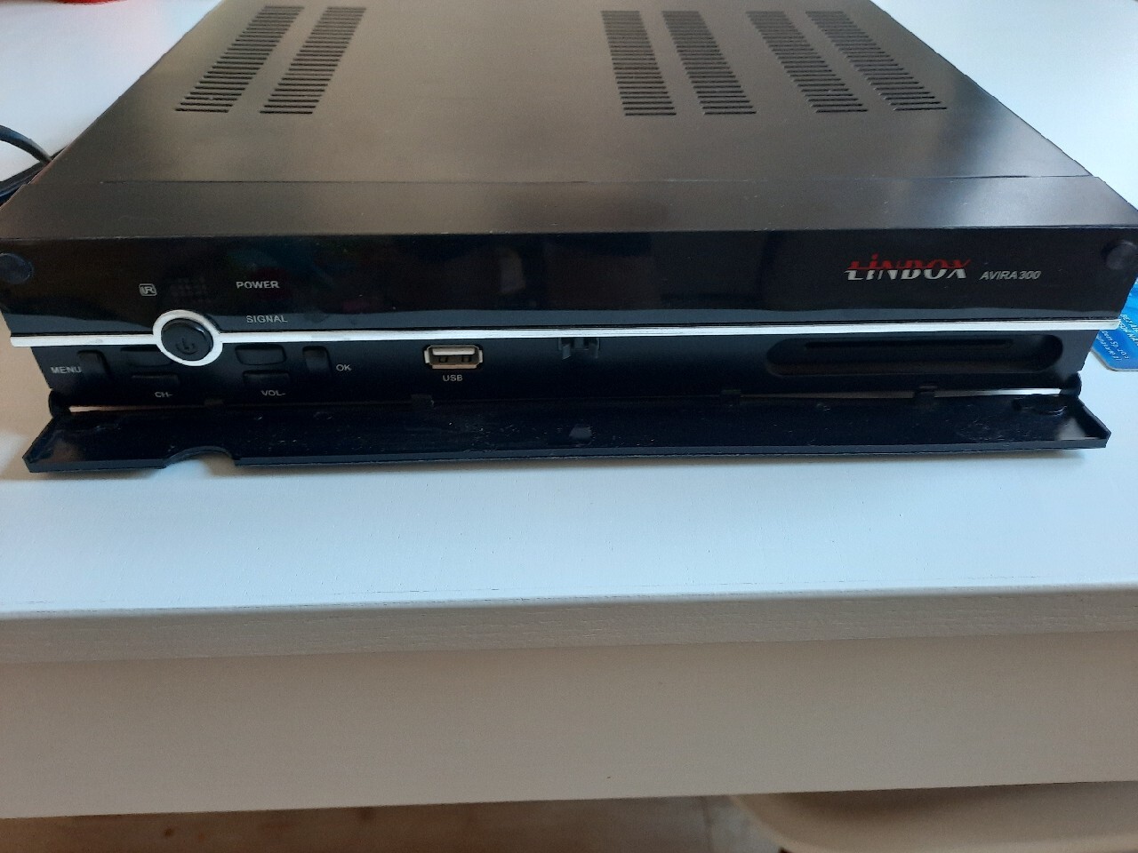 Tuner satelitarny Linbox avira 300. | Celestynów | Ogłoszenie na Allegro Lokalnie