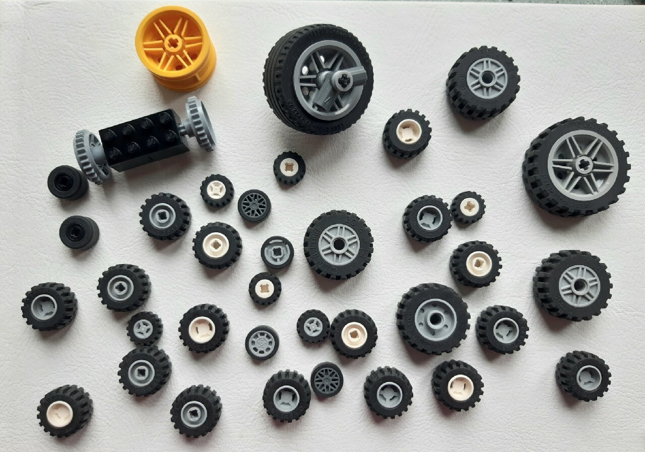 Klocki Lego koła koło zestaw | Poznań | Licytacja na Allegro Lokalnie