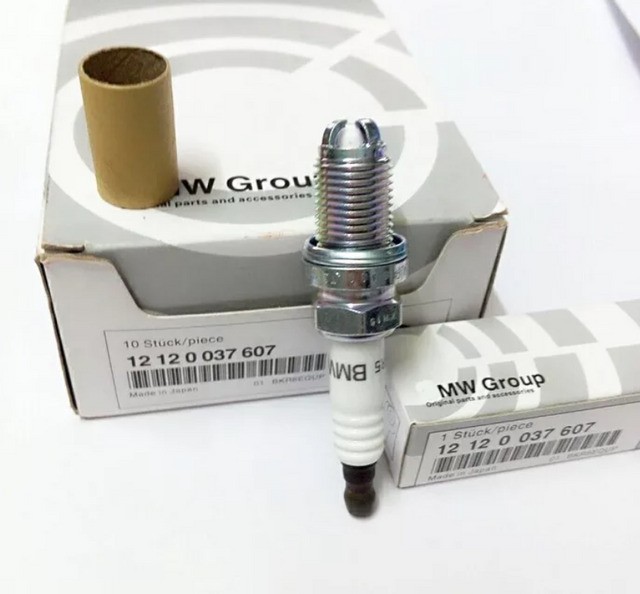 Świece BMW 12120037607 NGK BKR6EQUP wys.0zł. | Krzeszyce | Kup teraz na ...