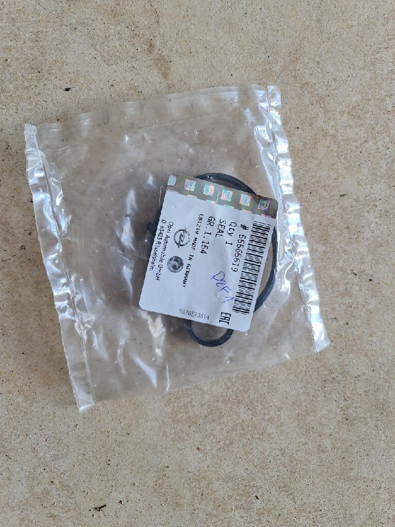 Uszczelka termostatu Astra J 55565619 | Kielce | Kup teraz na Allegro ...