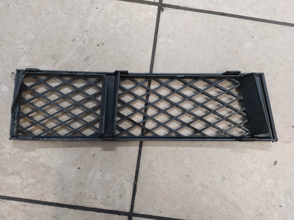 BMW 51117184149 atrapa w zderzaku lewa | Widełka | Kup teraz na Allegro ...