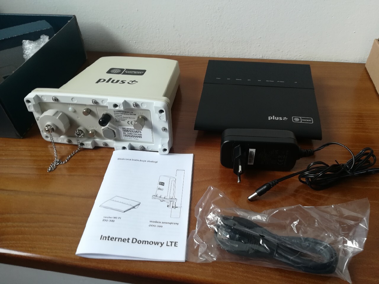 Domowy zestaw internet modem, router ODU-IDU 300 | Wiechowice | Kup ...