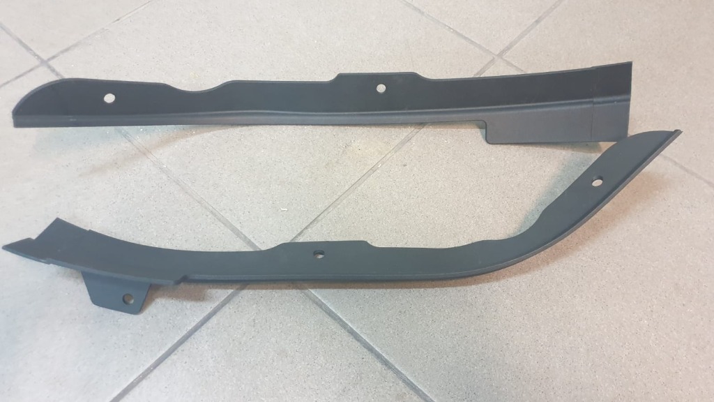 AUDI A8 D4 4H0853887B, 4H0853888B, SPOJLER KOŁA | Starachowice | Kup ...