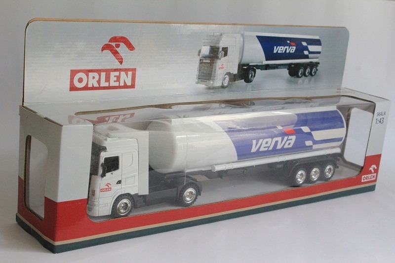 Cysterna Orlen Verva Scania model 1:43 nowa | Police | Kup teraz na ...