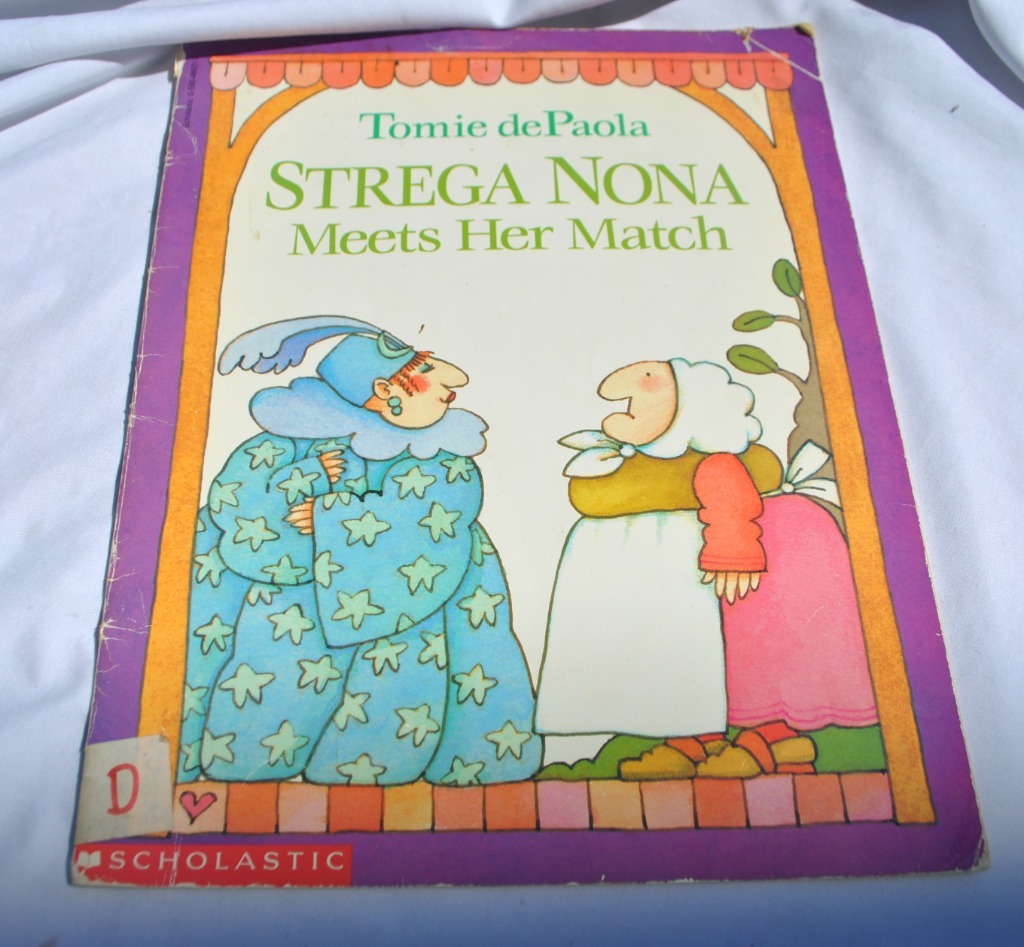 Strega Nona Meets Her Match Tomie de Paola | Warszawa | Kup teraz na ...
