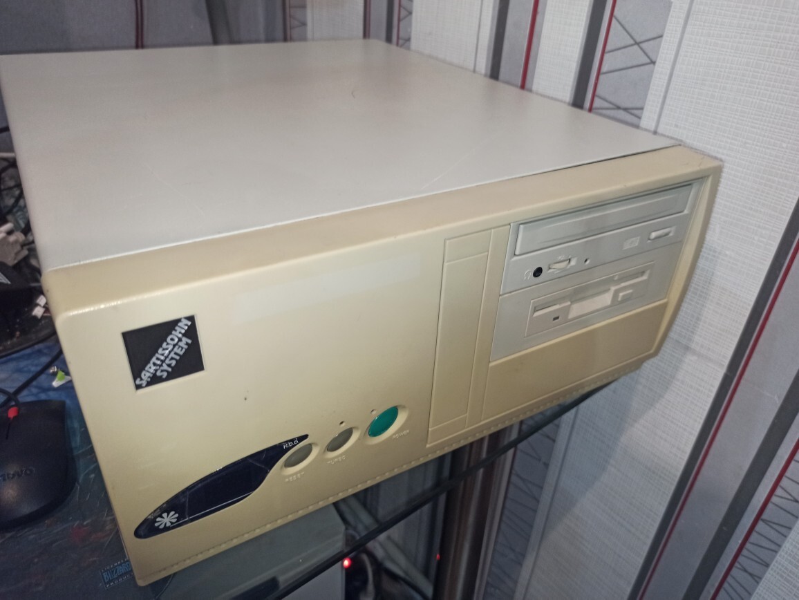 Stary Komputer Pentium 166 , 6x66 , retro | Pępowo | Licytacja na ...