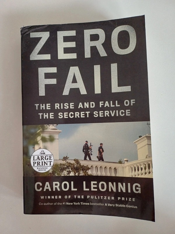 Zero Fail: the rise and fall of the Secret Service anglojęzyczna ...