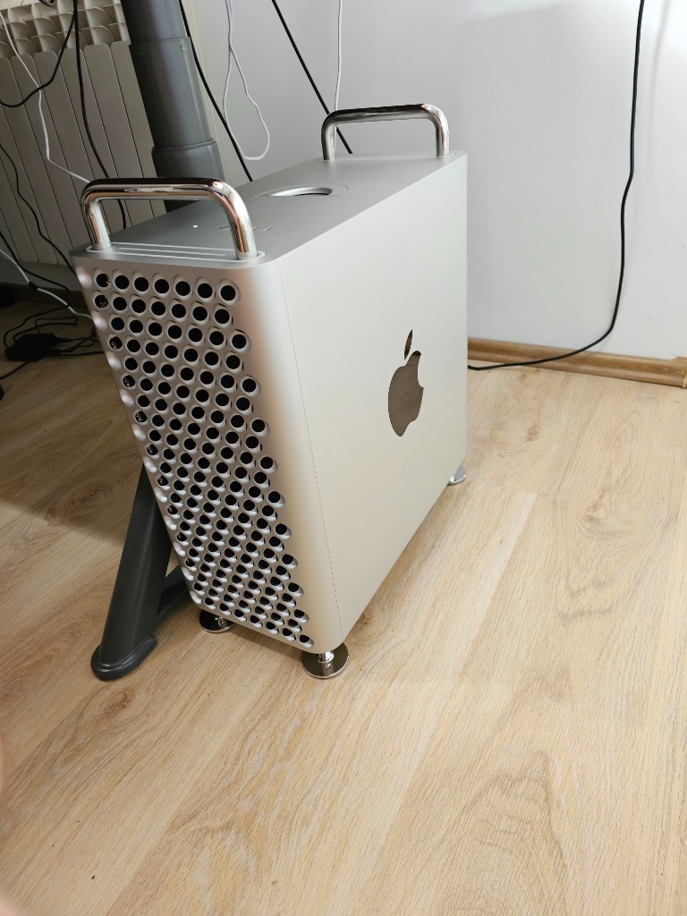 Mac Pro 7 1 16 CPU 128GB RAM 1TB Pro Vega 2 32GB | Warszawa ...