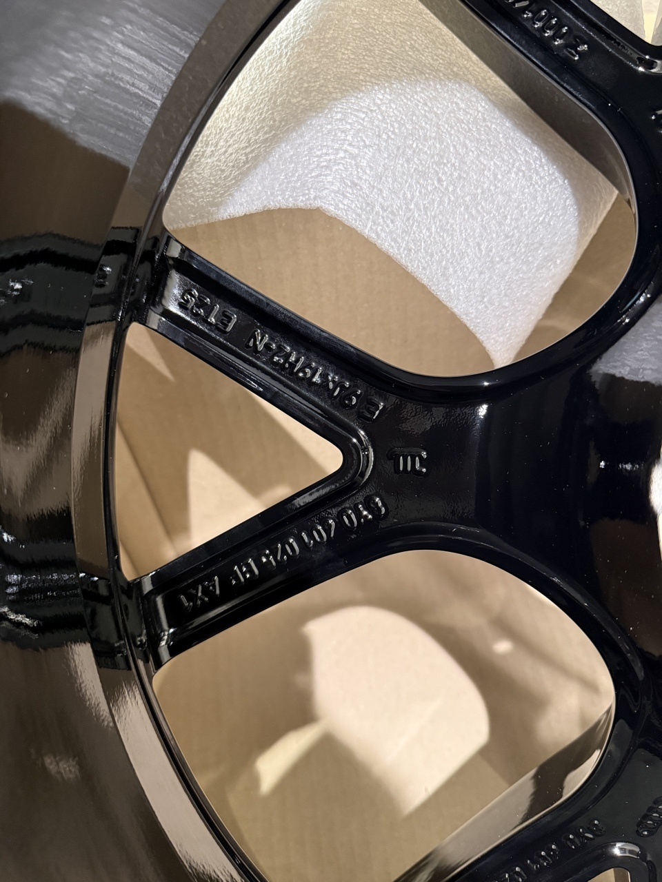 Felga Aluminiowa Audi RS3 8y0601025cb | Błonie | Ogłoszenie na Allegro ...