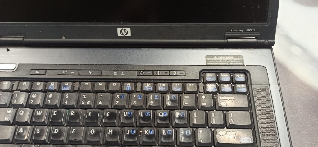 Laptop hp Compaq nx8220 | OŁTARZEW | Licytacja na Allegro Lokalnie