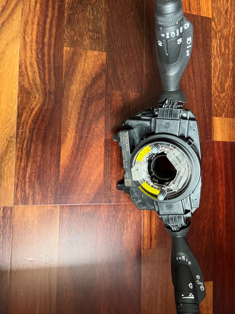 Przełącznik zespolony Volvo v90 s90 16r 32266026 | Chałupki ...