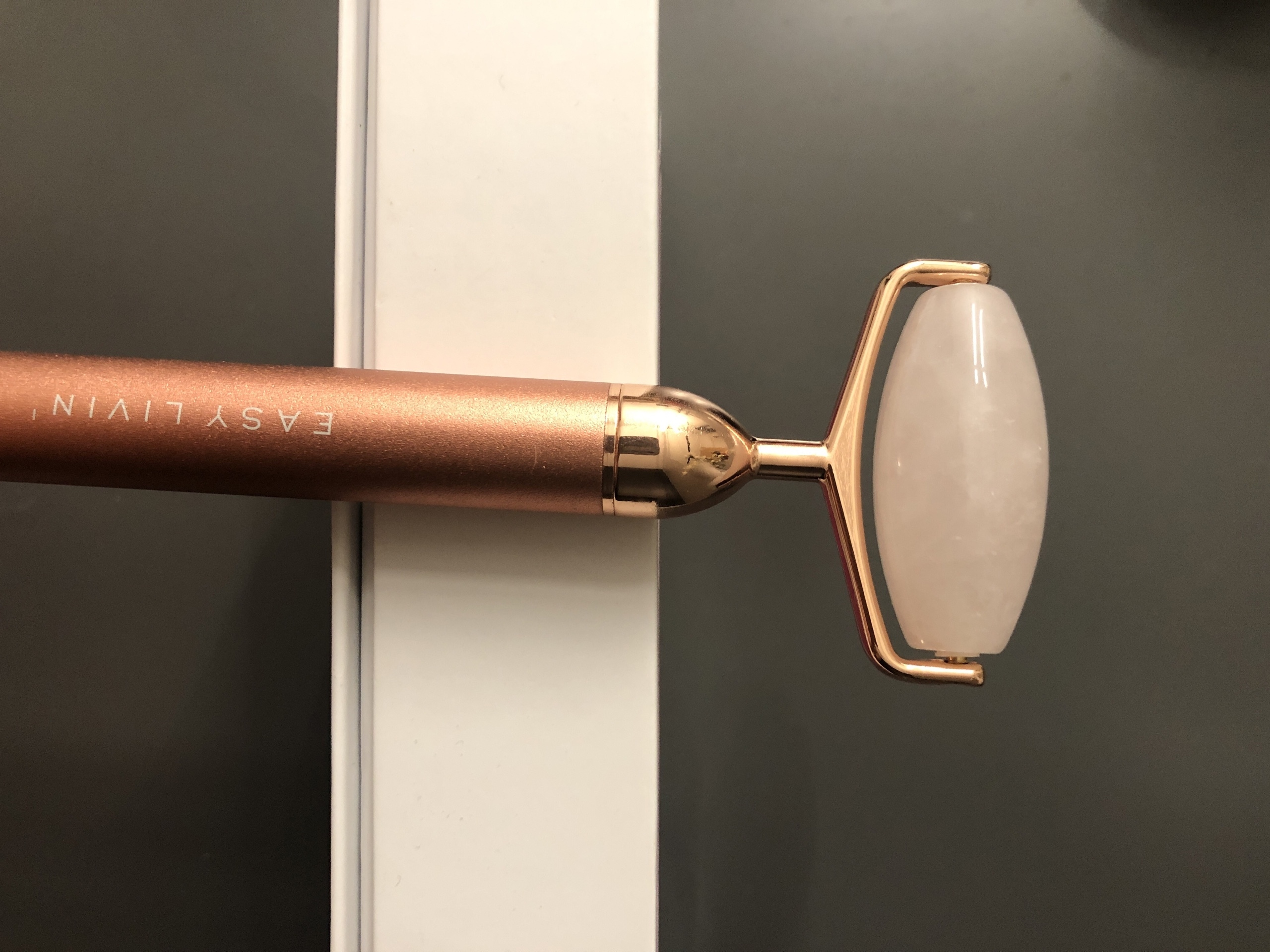 EASY LIVIN’ soniczny roller do masażu twarzy kwarc | Łódź | Kup teraz na Allegro Lokalnie