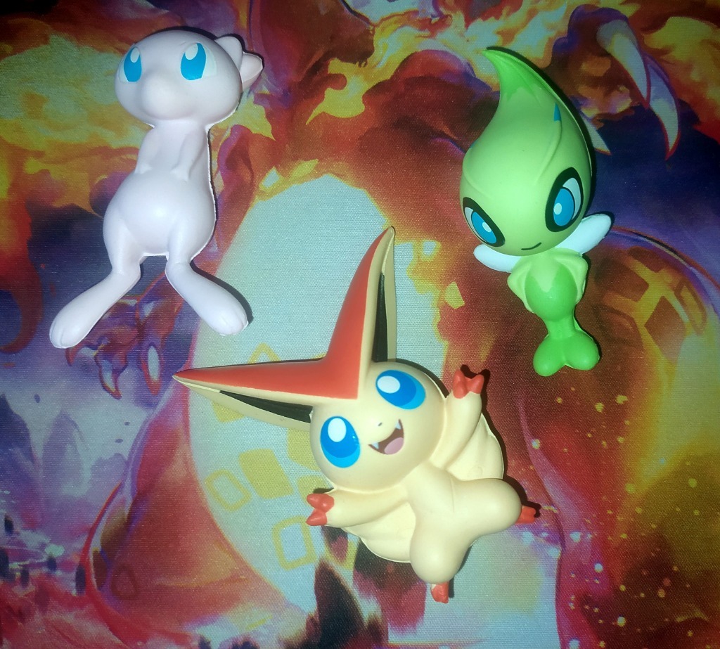 Zestaw figurek Mew + Celebi + Victini (Mythical Squishy Premium ...