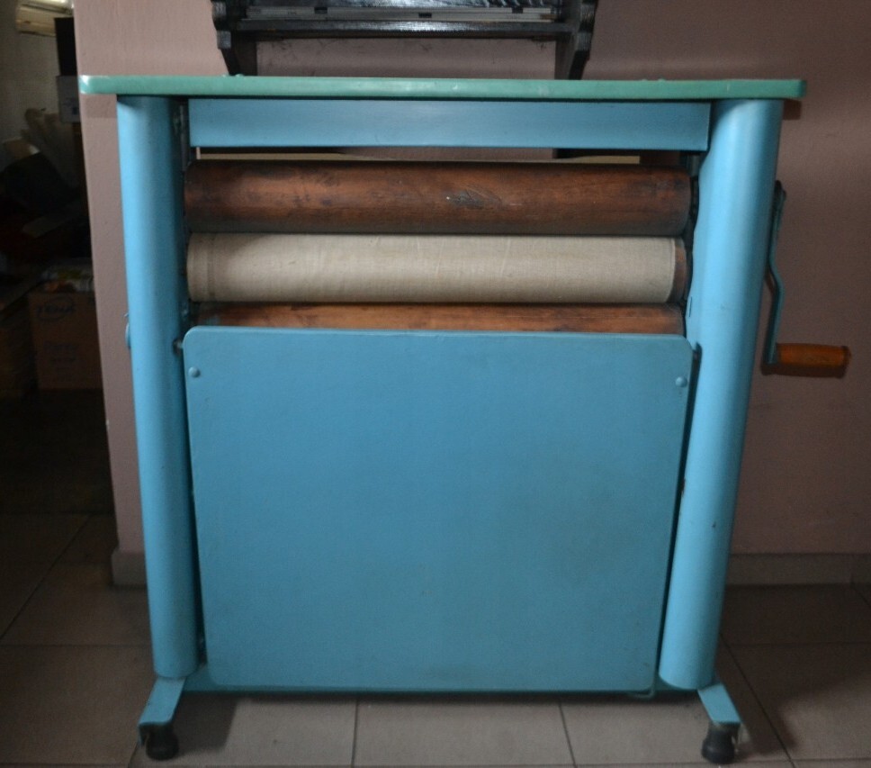 Magiel ręczny antyk z lat 70 | Opole | Ogłoszenie na Allegro Lokalnie