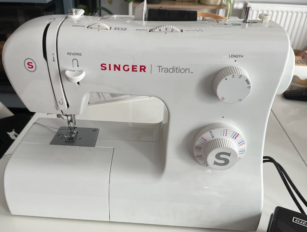 Maszyna do szycia Singer 2282 | Mikołów | Kup teraz na Allegro Lokalnie