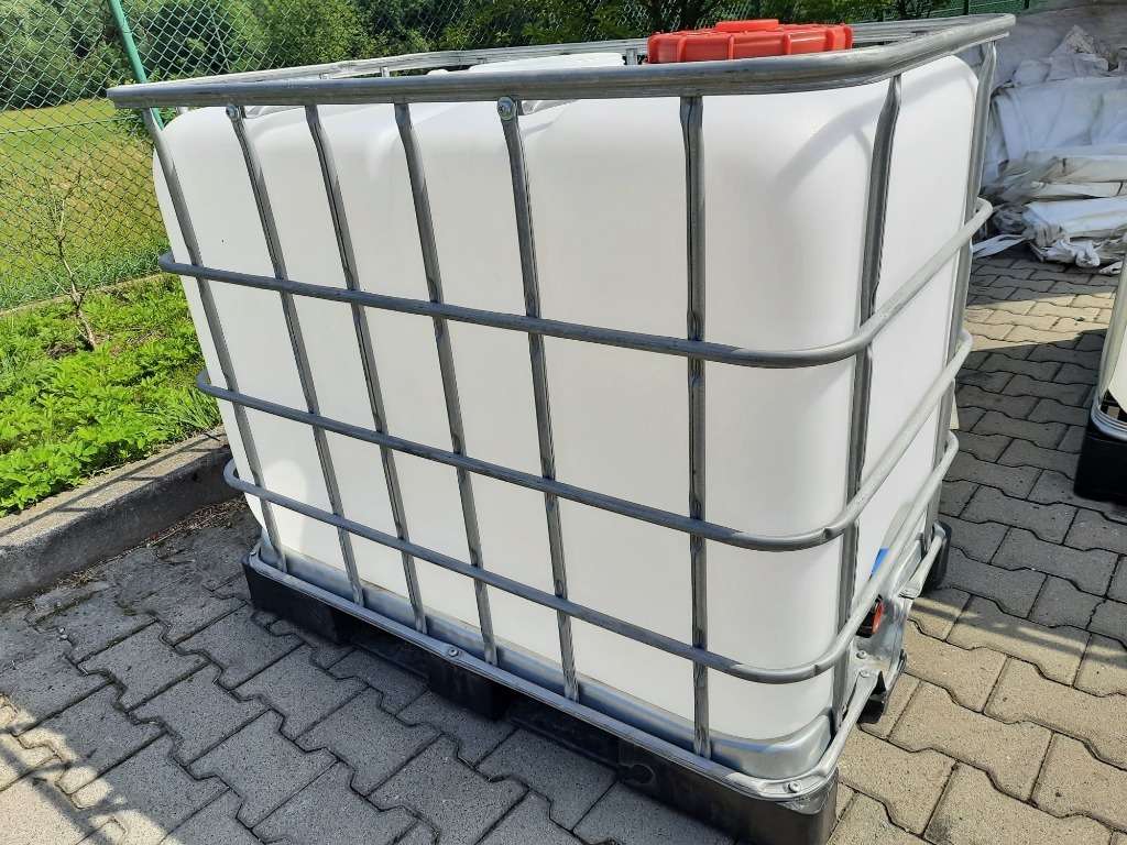 Mauzery 1000l, 800l, 600l na wodę zbiorniki czyste | Kalwaria ...