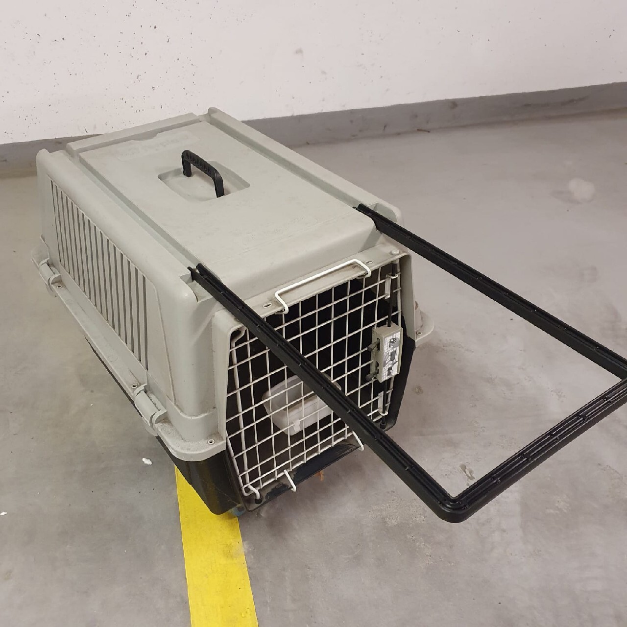 Transporter lotniczy Ferplast Atlas 40 | Kraków | Kup teraz na Allegro ...