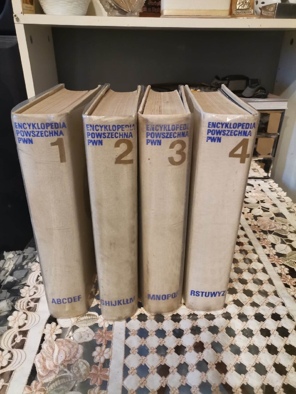 Encyklopedia Pwn 4 Tomy - Niska cena na Allegro.pl