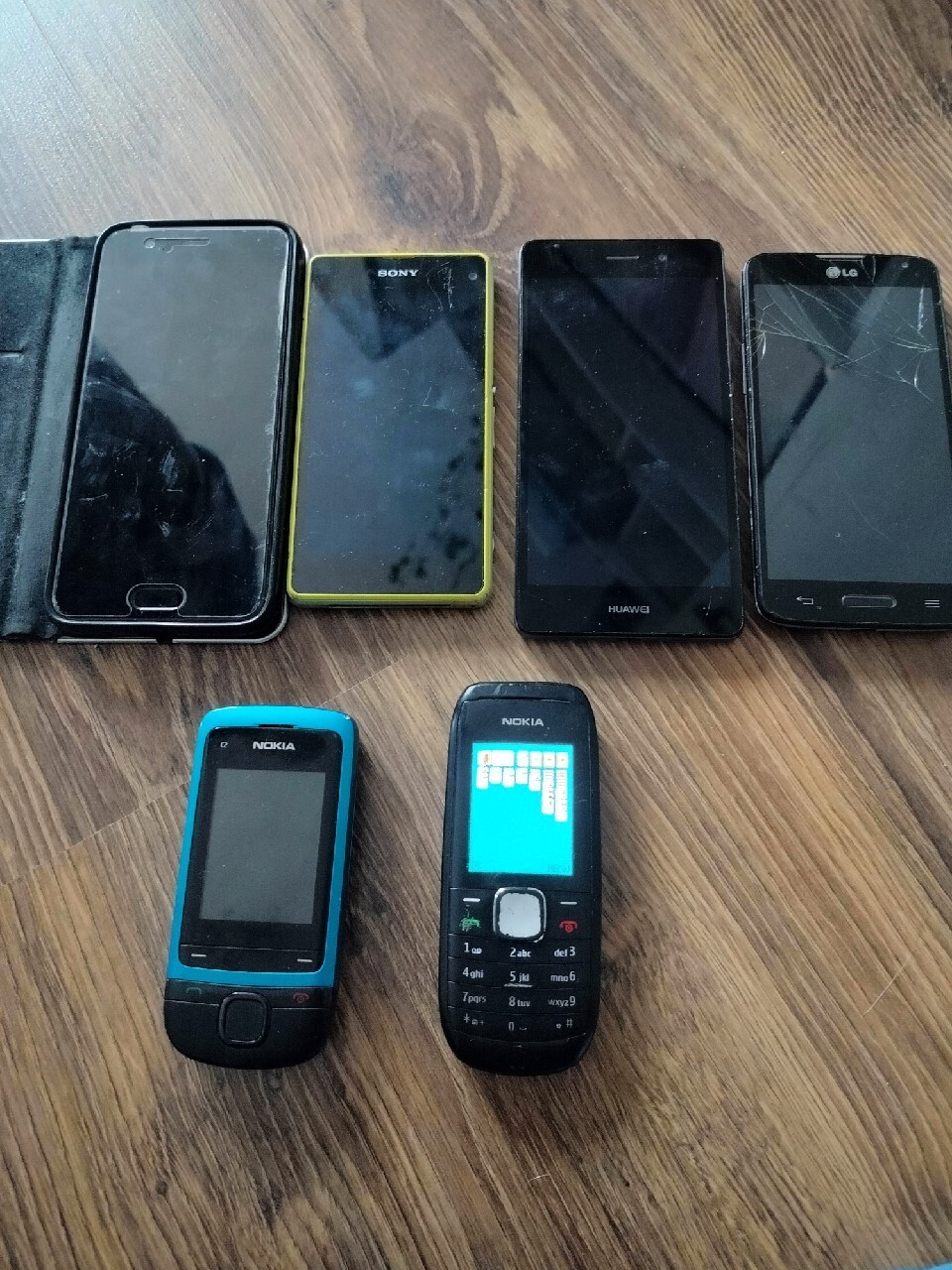 Stare telefony | Zdzieszowice | Licytacja na Allegro Lokalnie