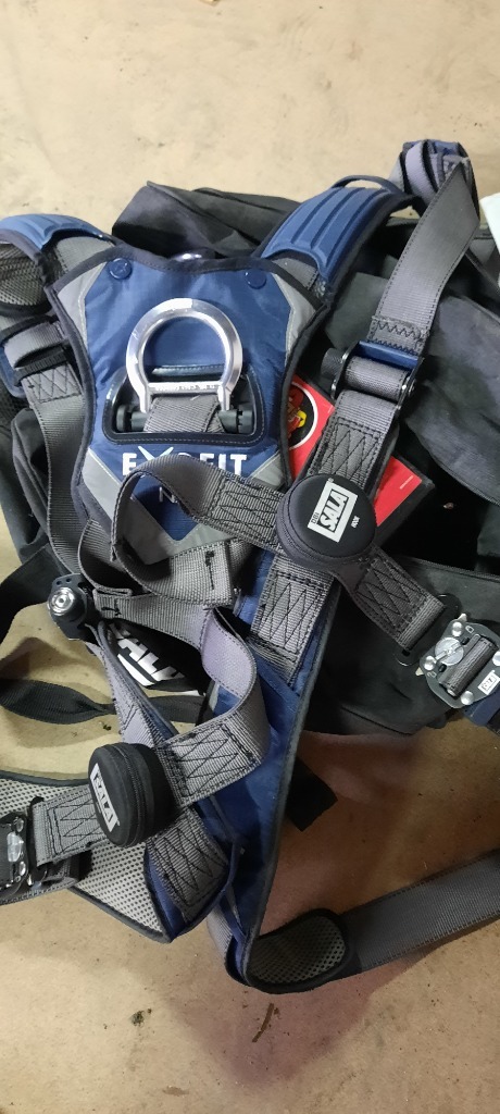 Szelki bezpieczeństwa PROTECTA/ JRG | Oleśnica | Kup teraz na Allegro ...