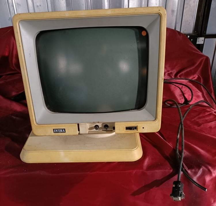 STARY MONITOR INTRA 12HP51T | Terespol | Licytacja na Allegro Lokalnie