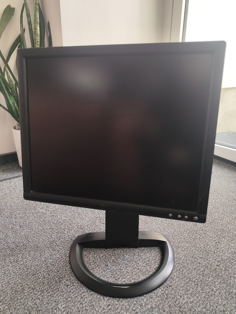Monitor DELL LCD 1704FPV 18 cali regulowana wysokość | WARSZAWA | Kup ...