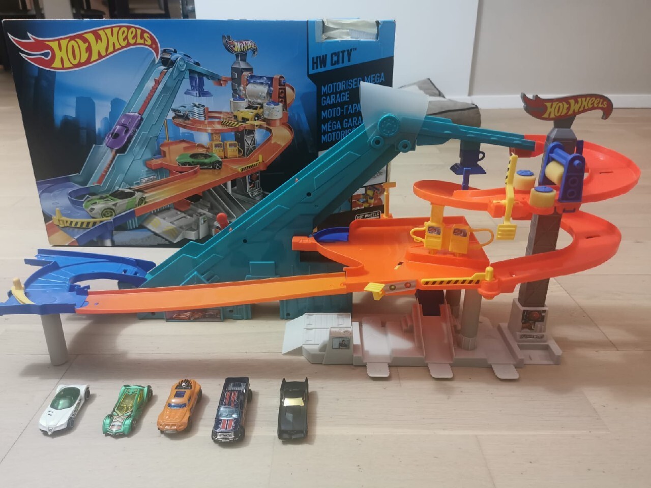 Hot Wheels Mega car garage | Lubań | Kup teraz na Allegro Lokalnie