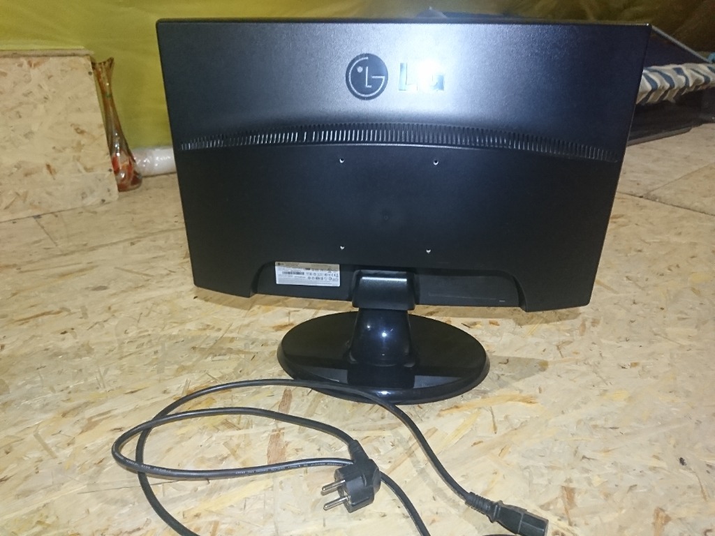 Monitor LG FLATRON W2243S | Choroń | Kup teraz na Allegro Lokalnie