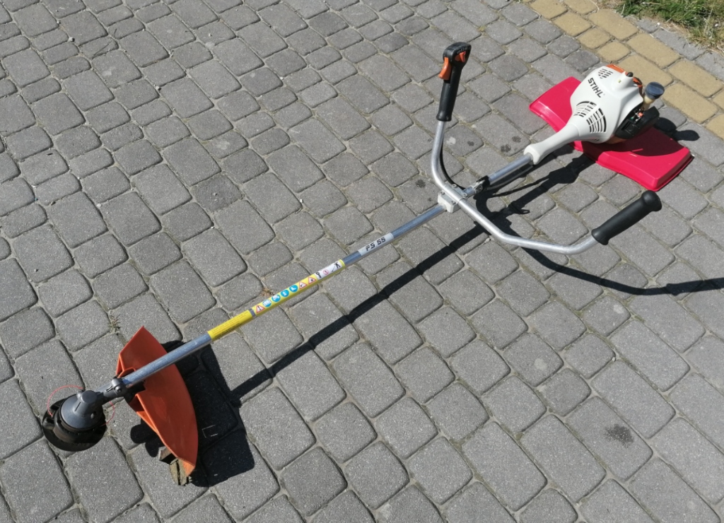 Stihl FS55 – Używana kosa spali Silnik 27 2 cm³ | Bilcza | Licytacja na Allegro Lokalnie