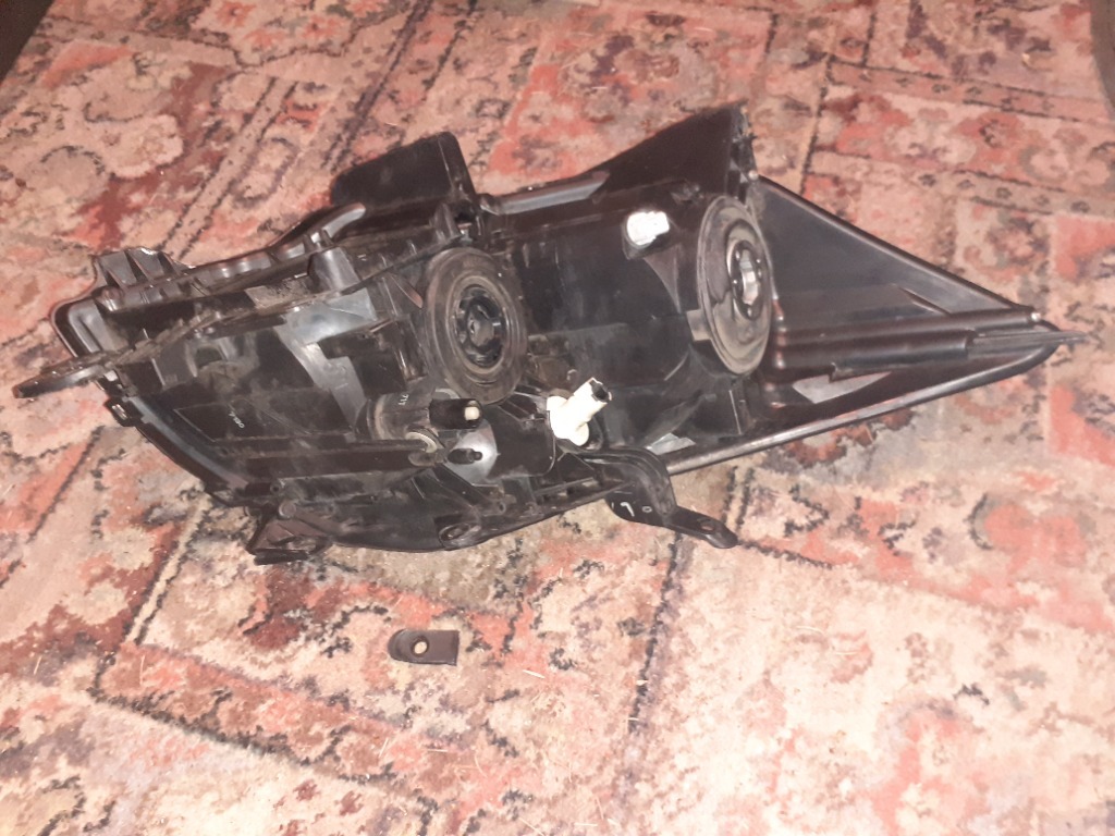 Reflektory Toyota Auris 2007 | Juszkowo | Kup teraz na Allegro Lokalnie