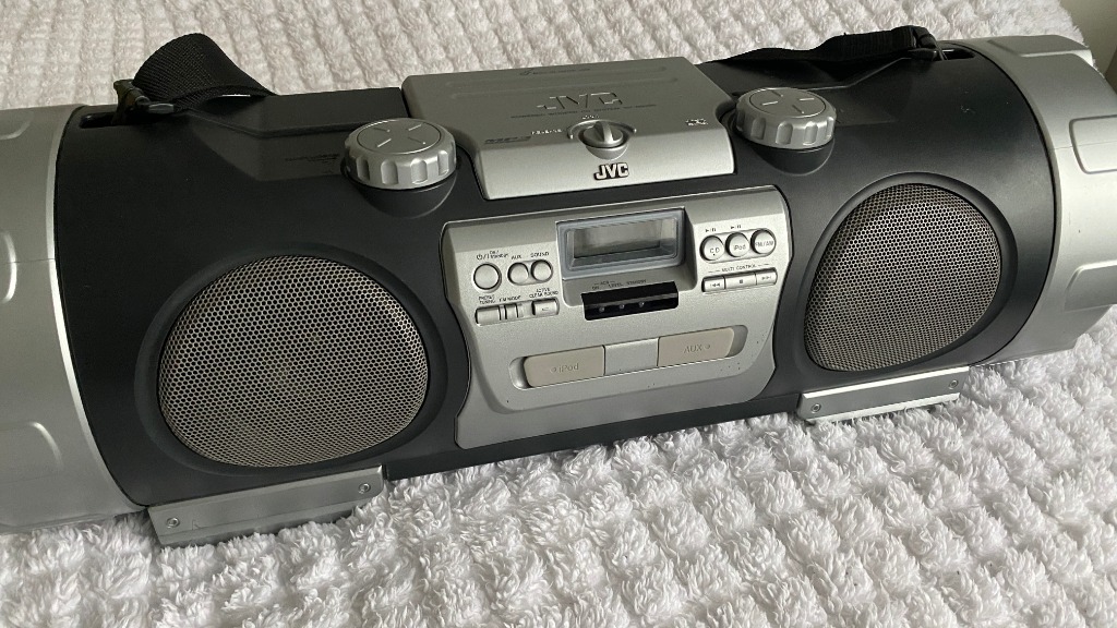 JVC boombox CD MP3 RVNB 20B SUPER BASS | Żywiec | Kup teraz na Allegro ...