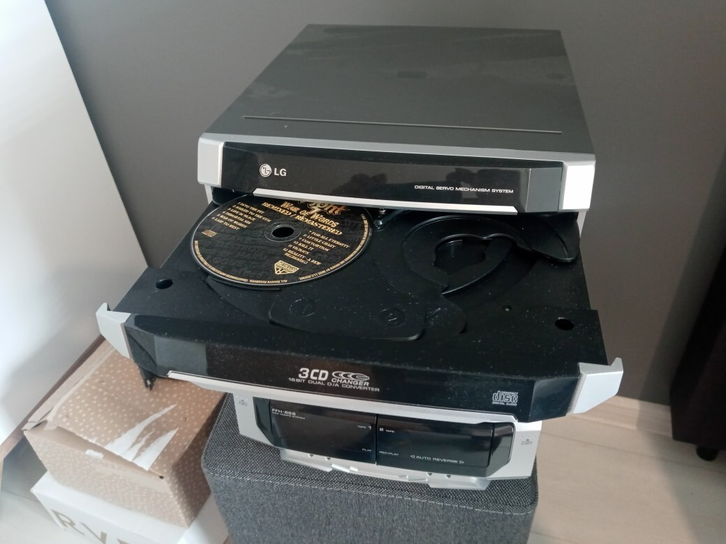 Wieża LG FFH-868, unikat, wzmacniacz | Kędzierzyn-Koźle | Licytacja na Allegro Lokalnie