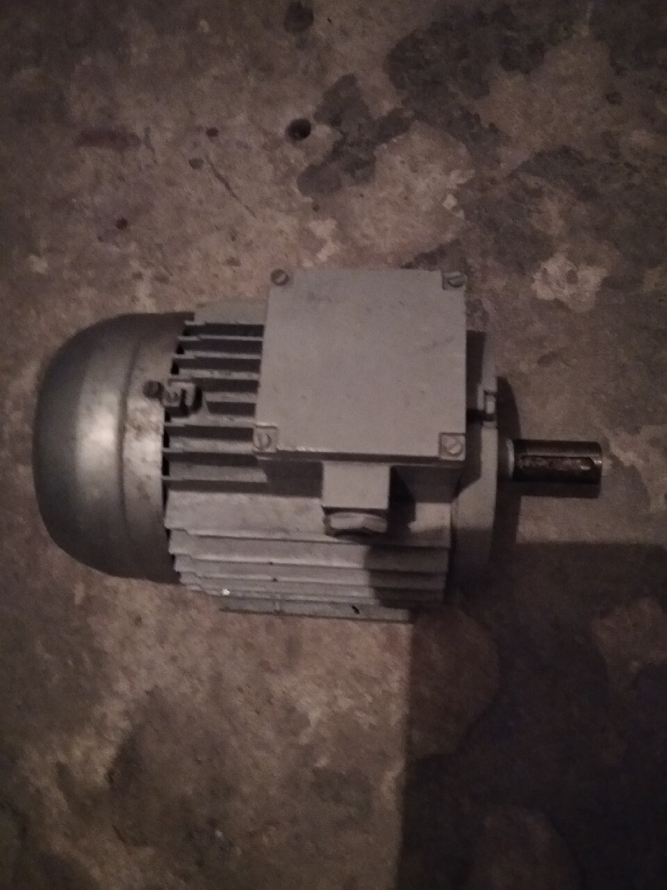 Silnik elektryczny 3 fazowy 1 1 kW 1400 obr | Czeladź | Kup teraz na Allegro Lokalnie