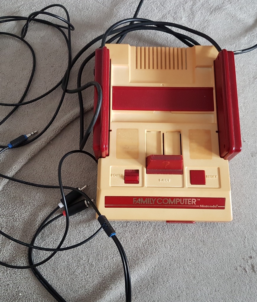 Famicom Av - Niska cena na Allegro.pl