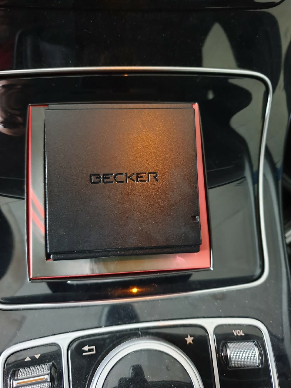 Moduł nawigacji Becker Map Pilot Mercedes | Zamość | Kup teraz na ...