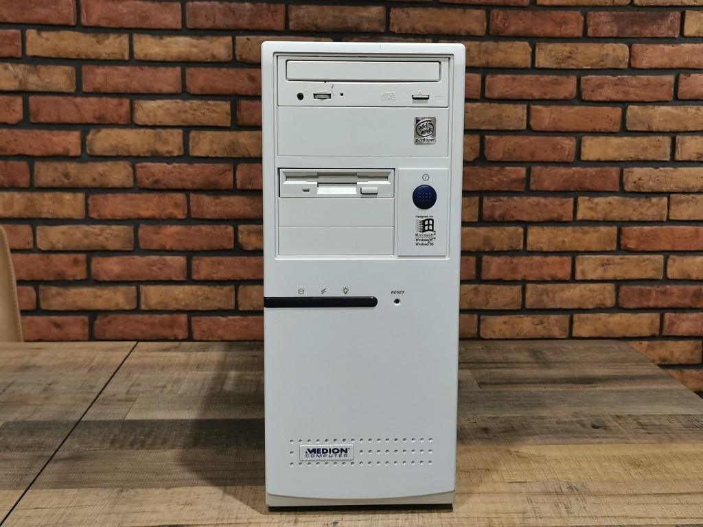 Komputer Optimus Retro - Niska cena na Allegro.pl