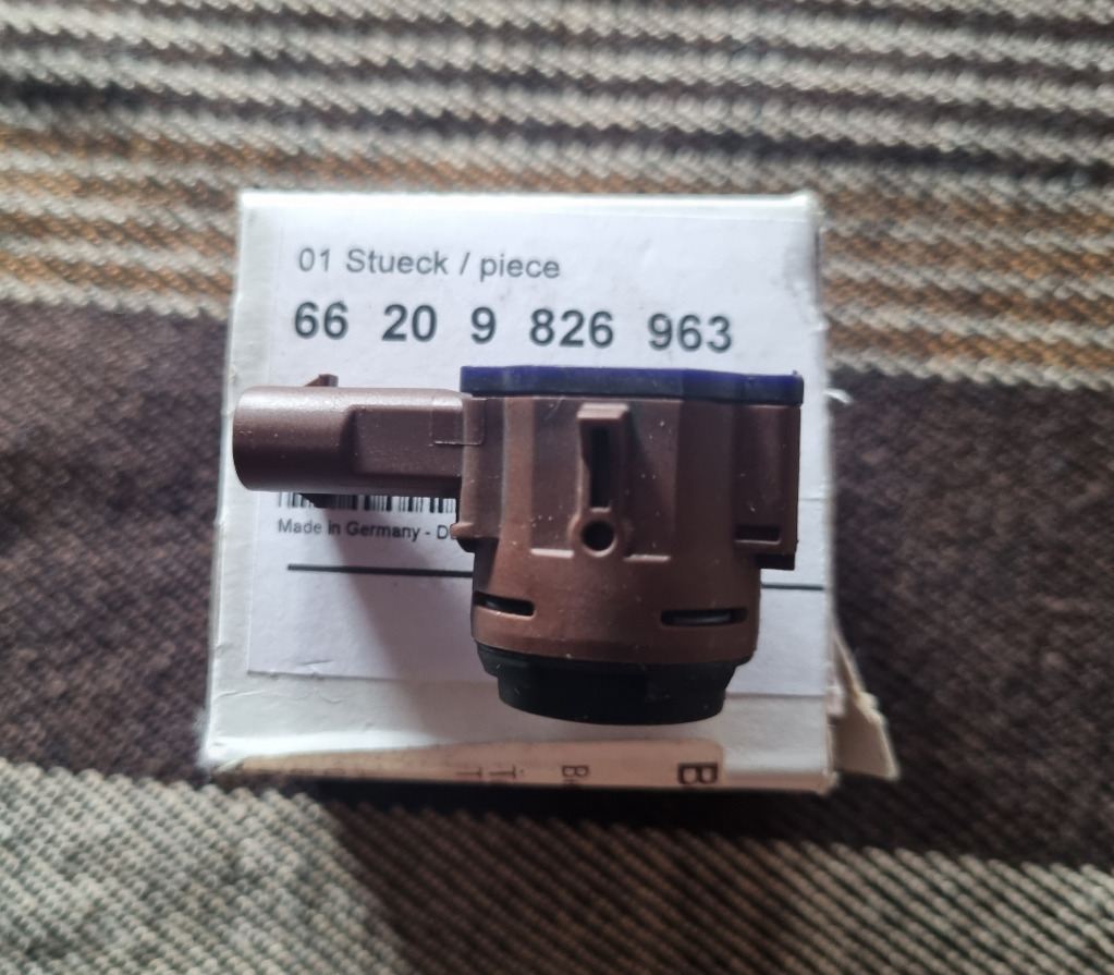 Czujnik Parkowania PDC 66209826963 BMW G30 G31 G32 | Ostrołęka | Kup ...