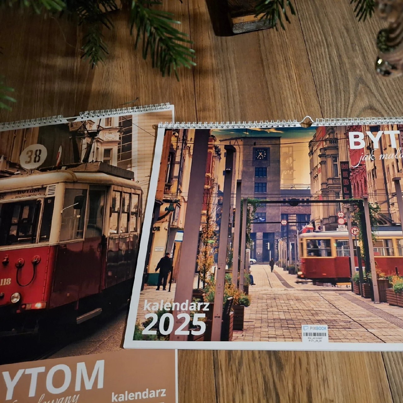 Duży kalendarz ścienny 2025 Bytom lub Szombierki | Bytom | Kup teraz na Allegro Lokalnie