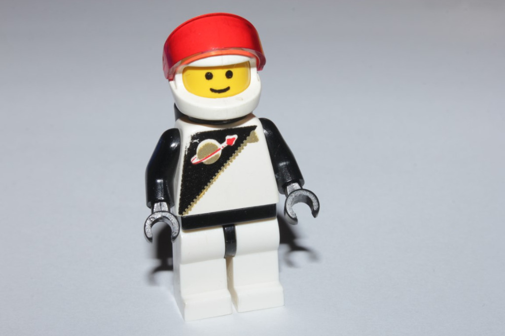 105*LEGO SPACE Figurka KOSMONAUTA FUTURON | Lublin | Kup teraz na ...