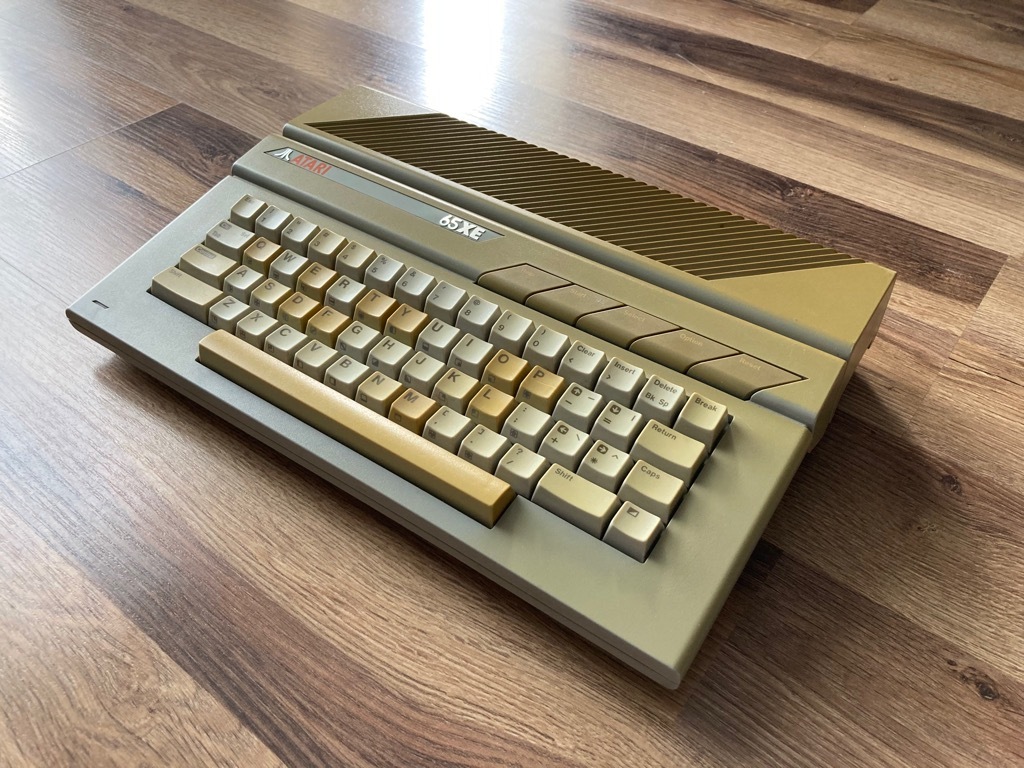 ATARI 65XE + zasilacz, 128KB RAM !! (płyta 130XE) | Warszawa ...