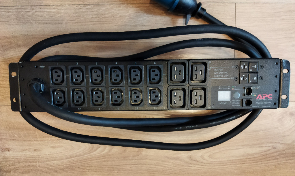 Rozdzielacz APC RACK PDU AP7822 | Warszawa | Kup teraz na Allegro Lokalnie