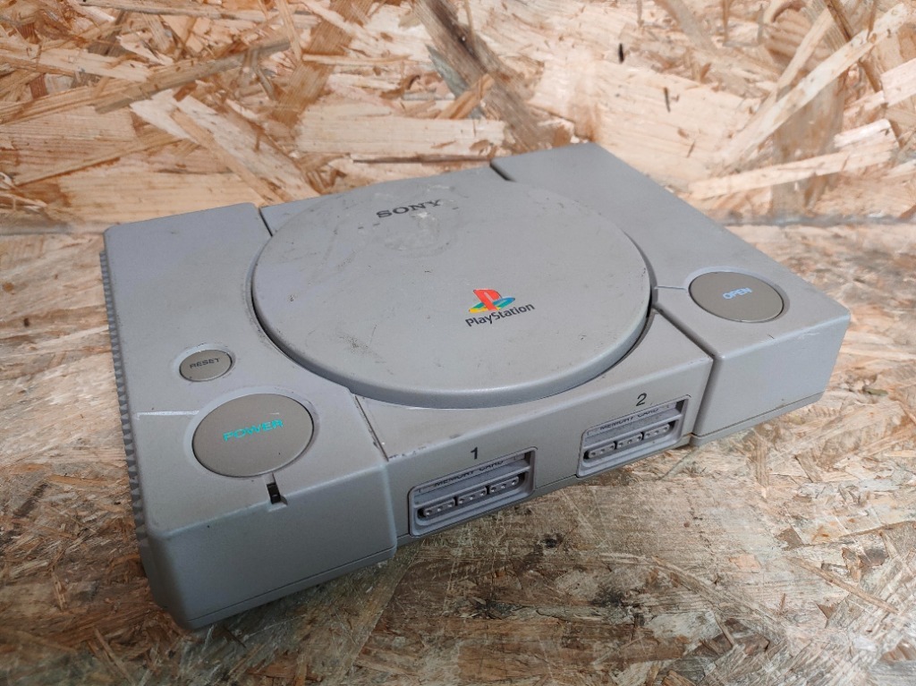 KONSOLA SONY PLAYSTATION #8 | Szczytniki nad Kaczawą | Kup teraz na ...