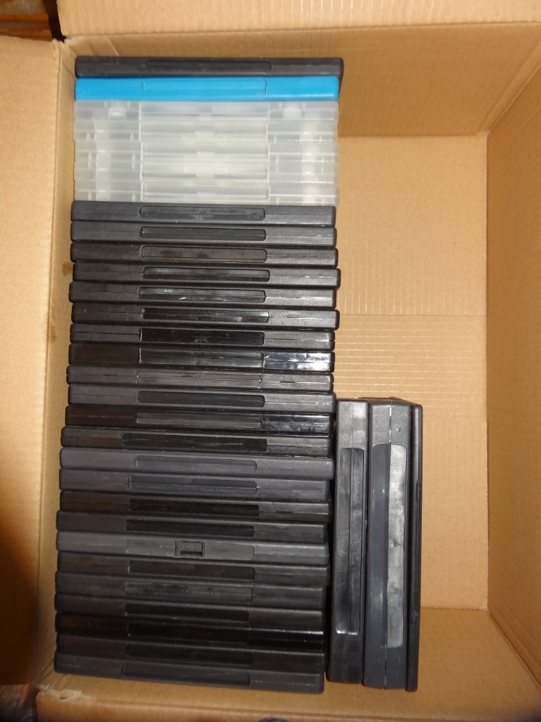 PUDELKA NA PLYTY DVD 32 sztuk | Warszawa | Kup teraz na Allegro Lokalnie