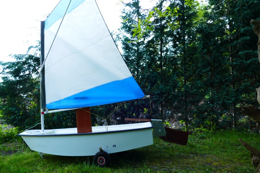 Żaglówka Optimist łódź żaglowa francuska komplet | Toruń | Ogłoszenie ...