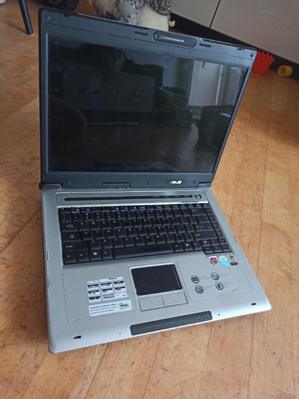 Laptop asus z92Rseries z92 z92R nie reaguje | Opole | Licytacja na ...