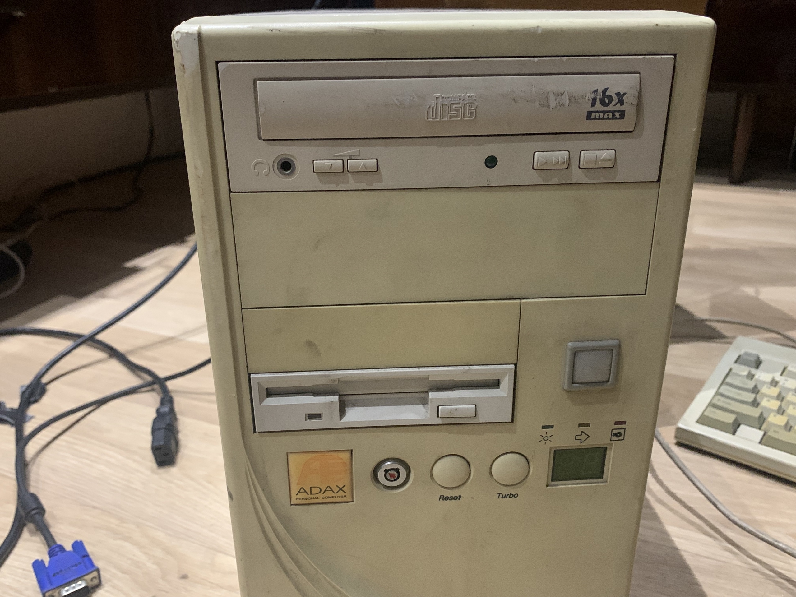 Stary komputer Adax pentium 90 | Damienice | Licytacja na Allegro Lokalnie