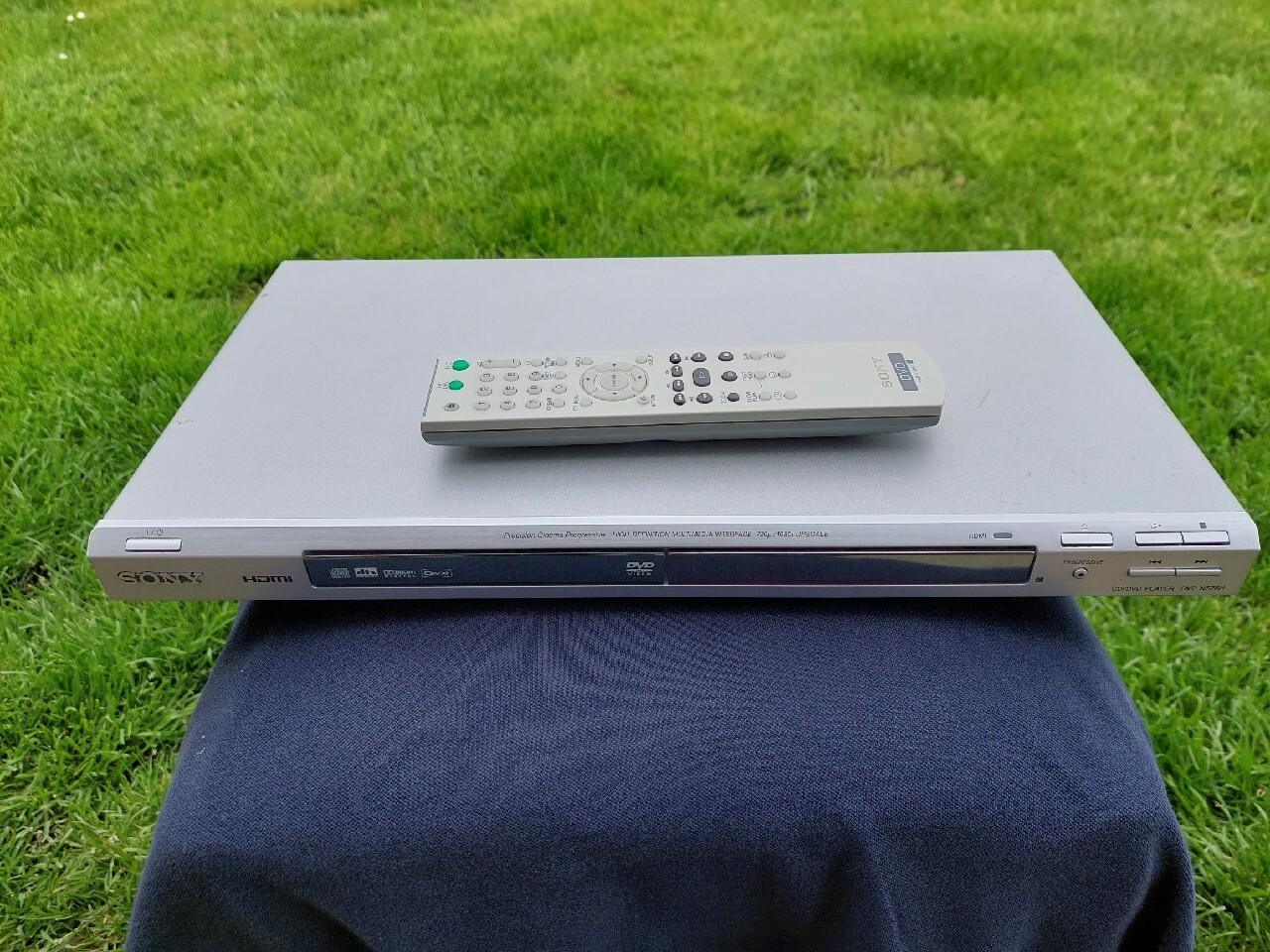 Odtwarzacz dvd sony, hdmi, pilot. Opis | Reńska Wieś | Kup teraz na ...